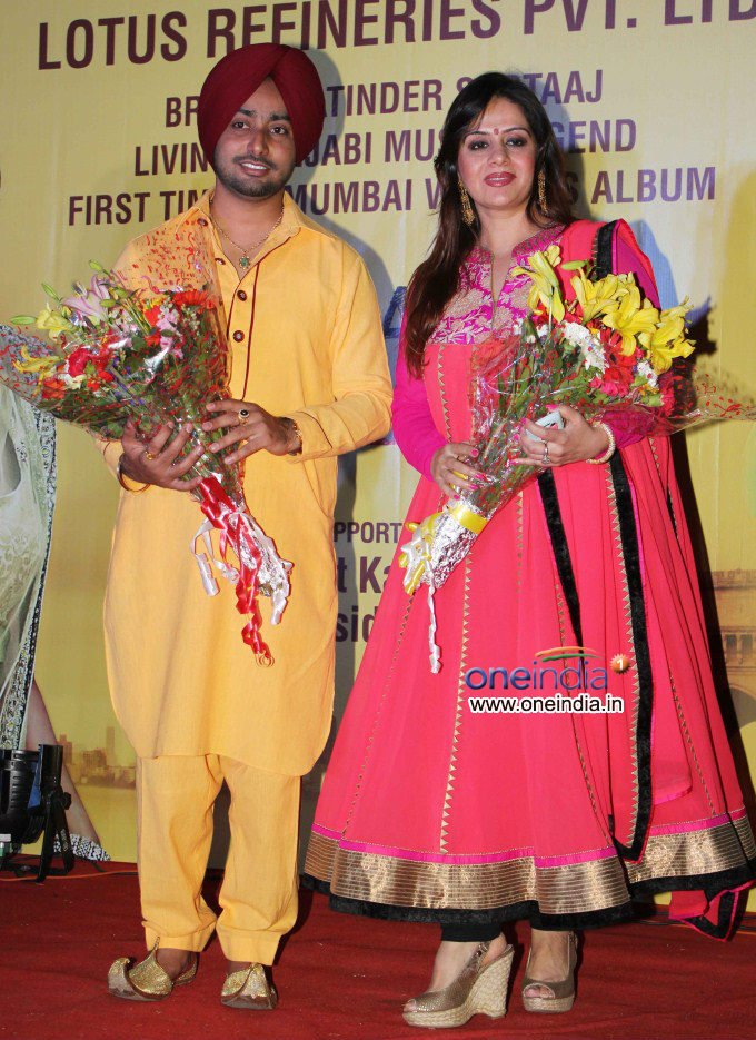 Satinder Sartaaj In An Event - JattDiSite.com Satinder Sartaaj In An Event - JattDiSite.com